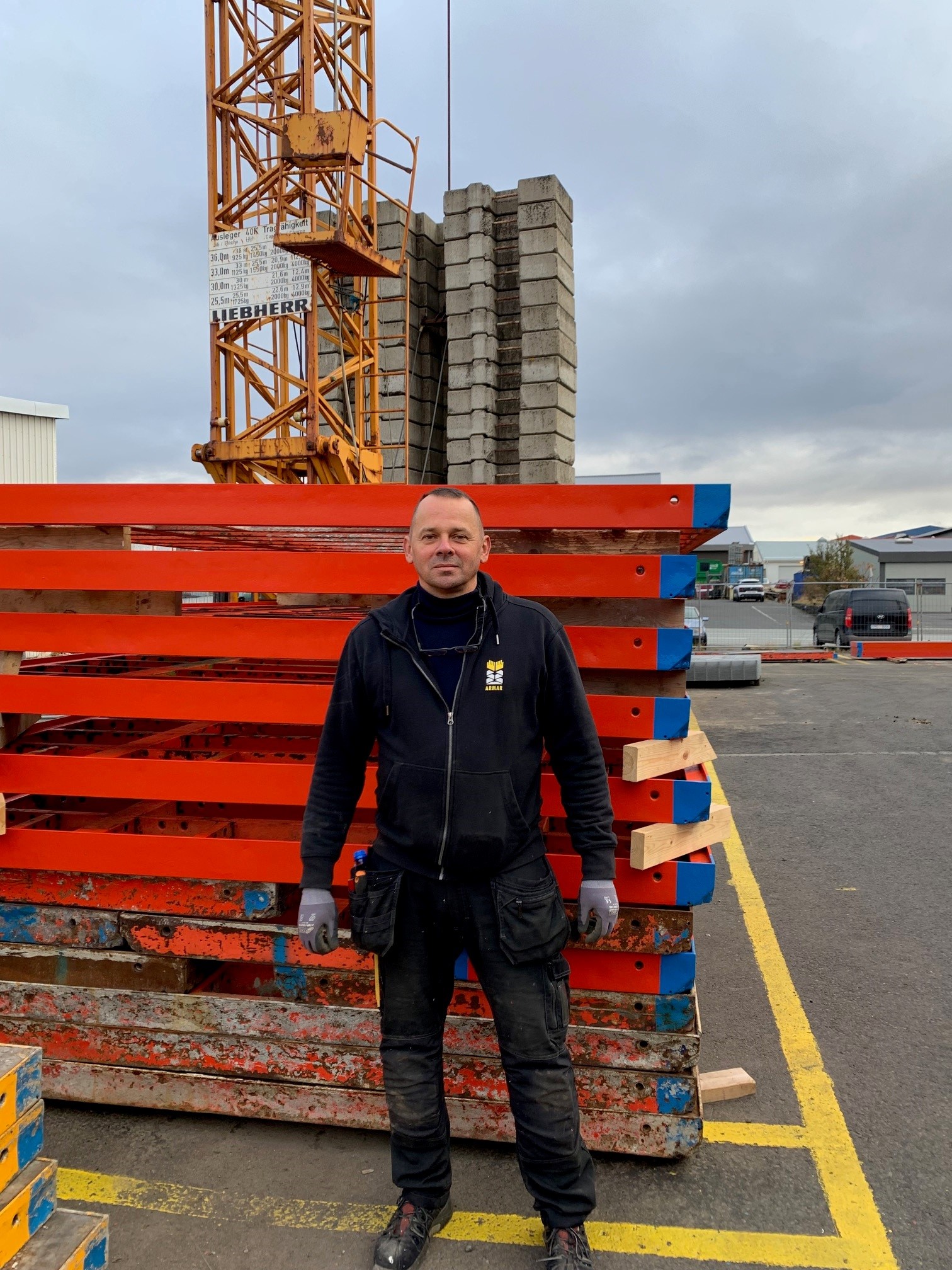 Robert Kmita - Armar